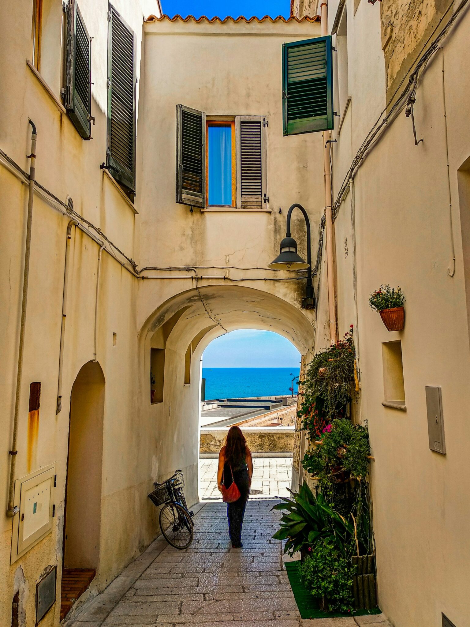 25 Best Italian Beach Towns for Your Next Summer Holiday | Casual ...