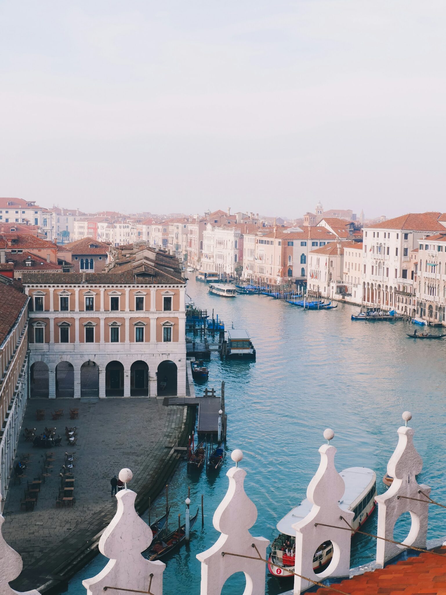 35+ Amazing Venice Photos to Discover Italy’s Eternal Elegance | Casual ...
